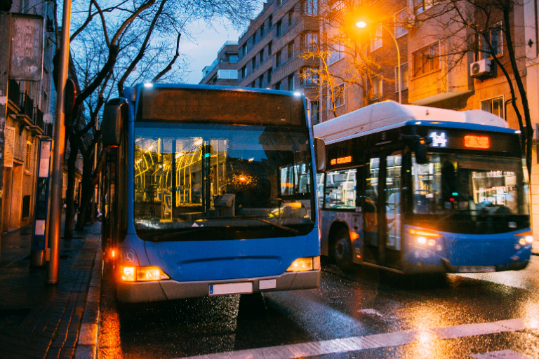 Transportation tips for students: getting around france